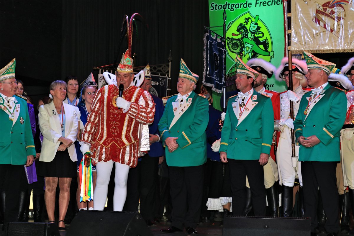 Prunk- und Kostuemsitzung